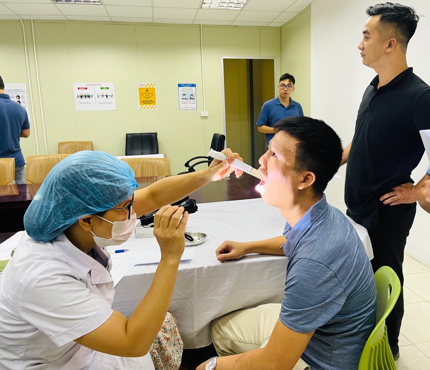 Liên danh Hyundai E & C- GHELLA-TC nỗ lực chăm sóc sức khỏe người lao động